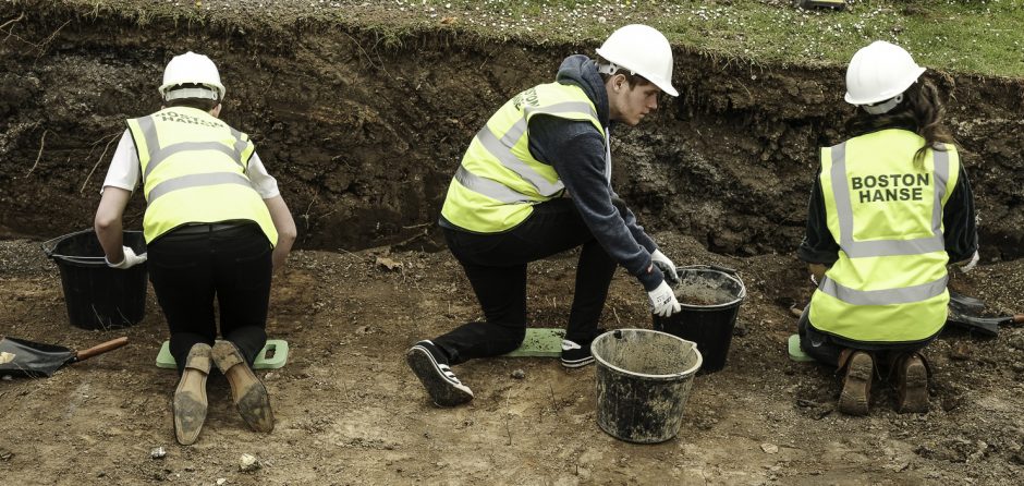 Why should you try Community Archaeology? • Archaeological Project Services